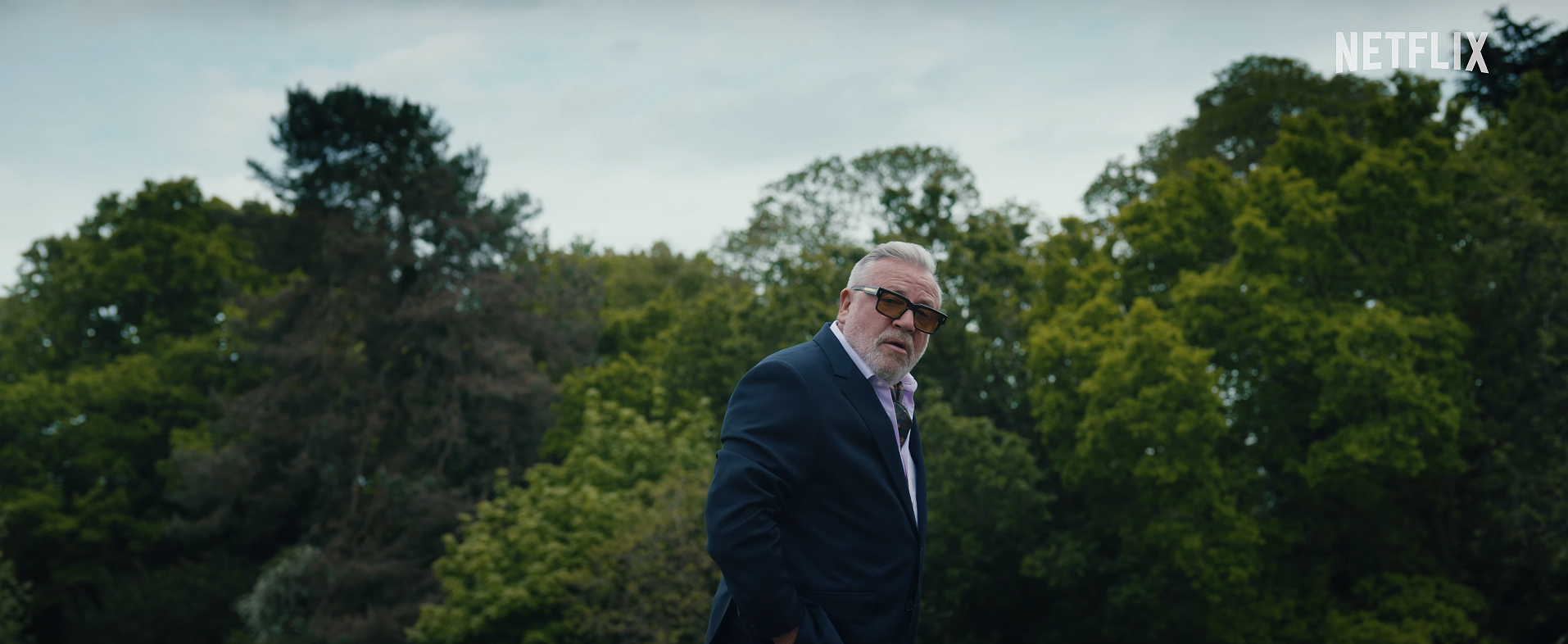 First Trailer For 'The Gentlemen' Reveals Ray Winstone In Guy Ritchie ...
