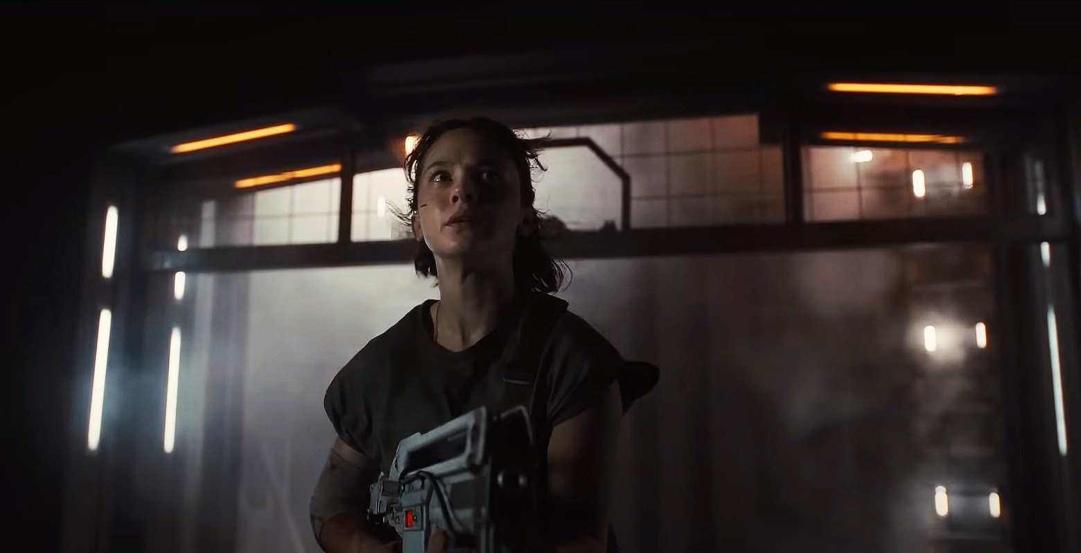 Fede Álvarez Teases 'Alien: Romulus' as a Hybrid of Scott's and Cameron ...