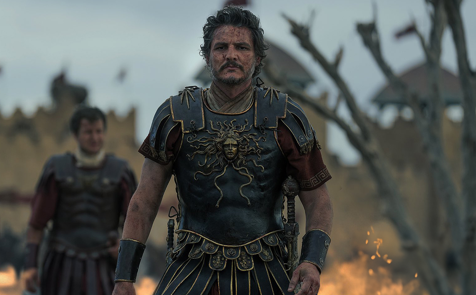 First Look at 'Gladiator II': Denzel Washington as an Arms Dealer ...