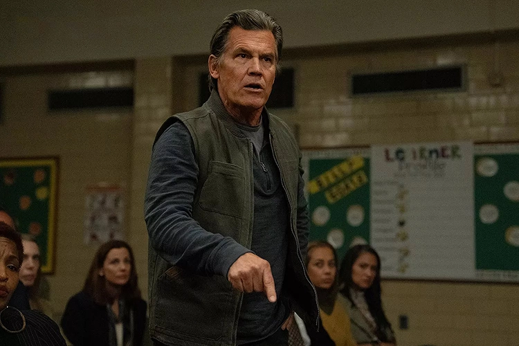 'Weapons' Trailer Unleashes Pure Mayhem in Suburban Horror Tale